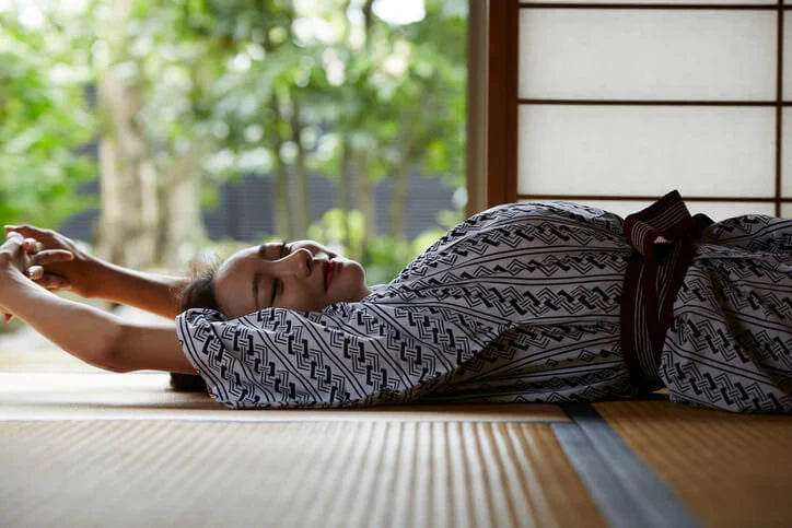 Why Do Japanese People Sleep on the Floor? Health, Space, and Lifestyl ...